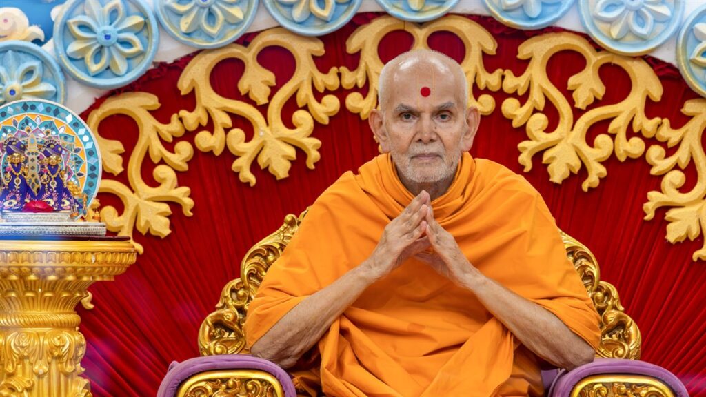 The Power of Peaceful Response: A Memorable Moment with Mahant Swami ...